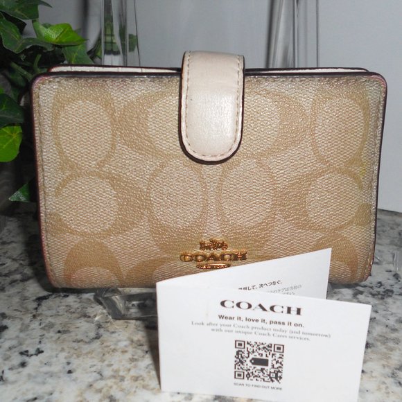 Coach | Bags | Coach Medium Corner Zip Wallet Khakivanilla | Poshmark